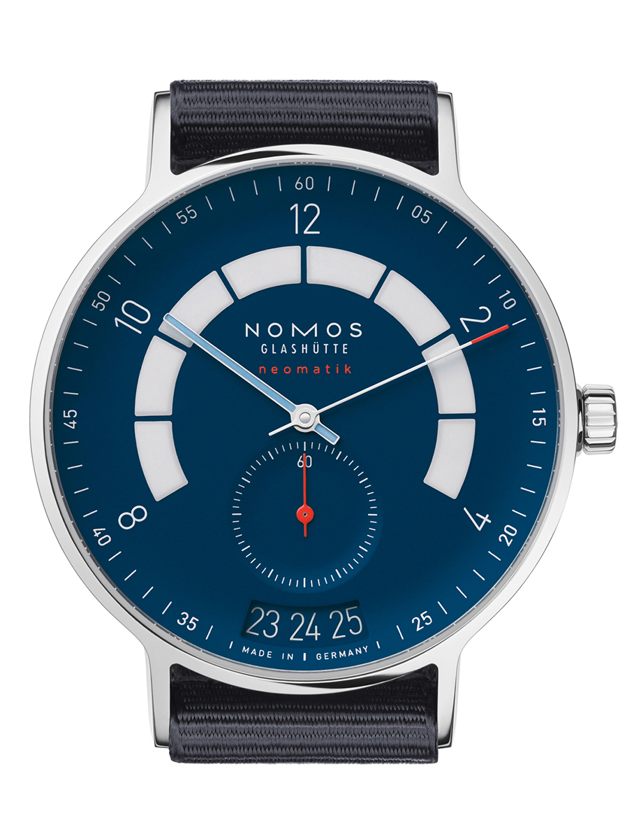 NOMOS Autobahn Autobahn neomatik 41 Date Midnight Blue | Feldmar Watch Co.